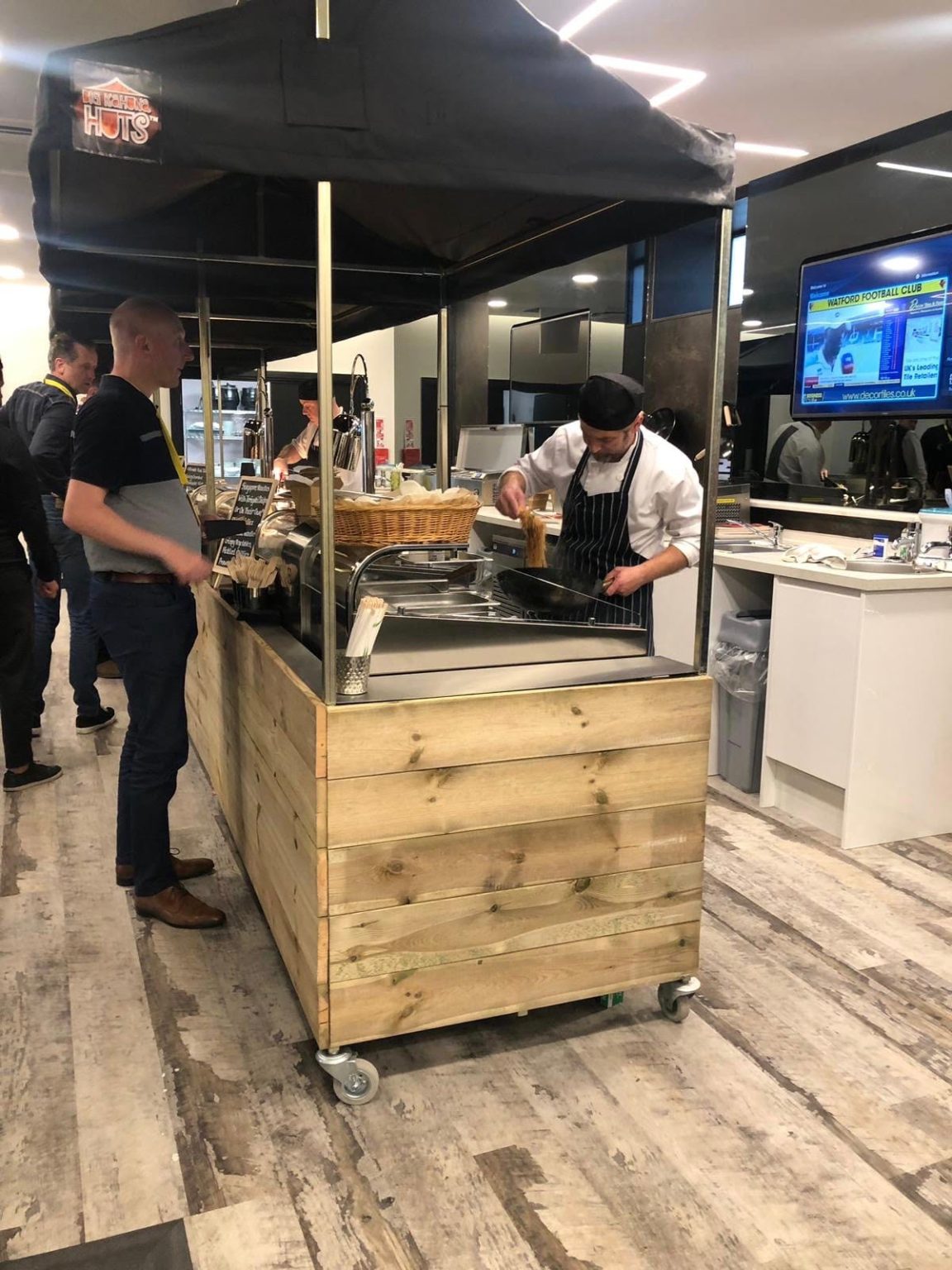 Mobile Food Cart | hello@bigkahuna.co.uk