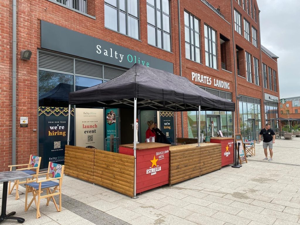 Estrella Bar + Stall Hire | hello@bigkahuna.co.uk