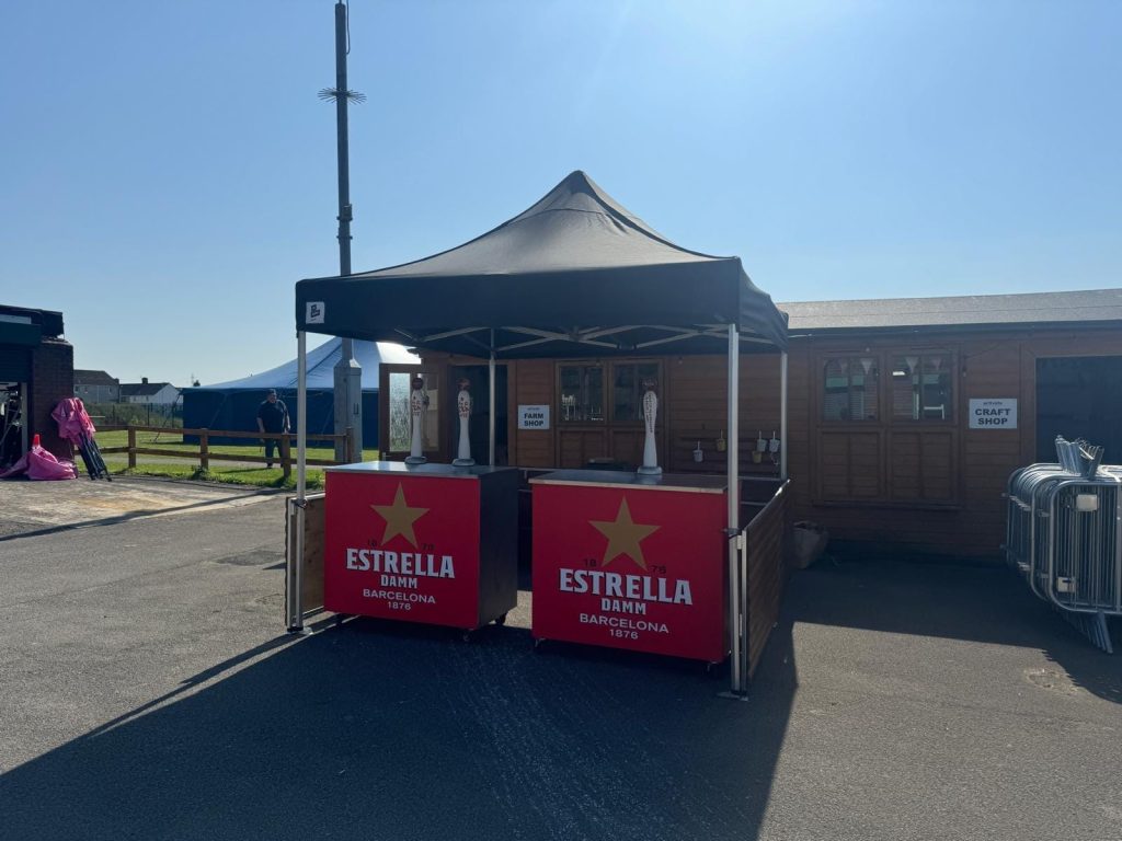 Estrella Bar + Stall Hire | hello@bigkahuna.co.uk