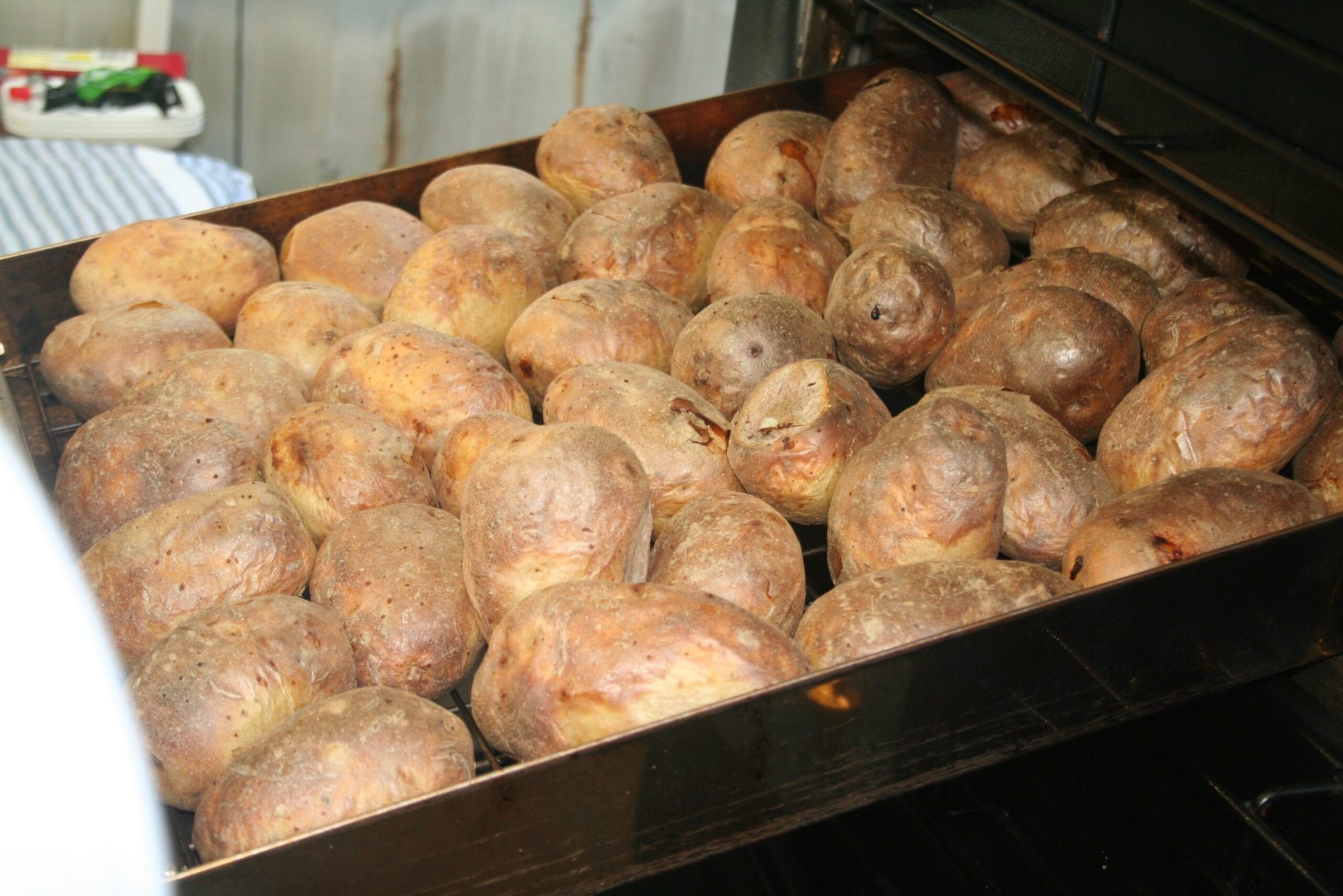 LITTLE BEN GAS POTATO BAKER | hello@bigkahuna.co.uk