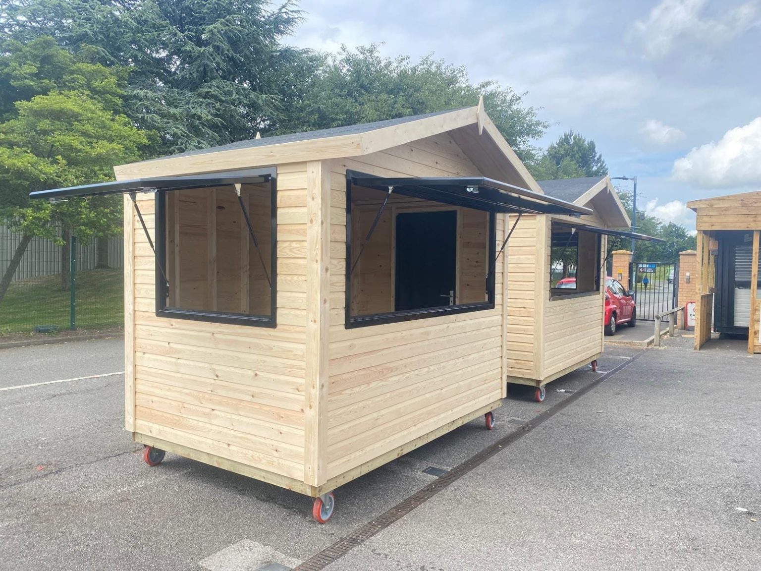 3m x 2m Food Chalets & Catering Sheds | hello@bigkahuna.co.uk